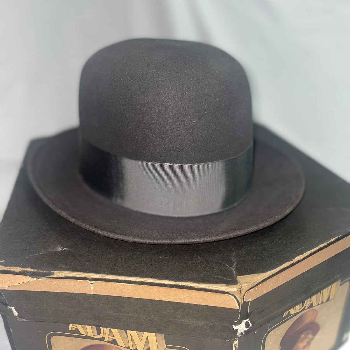 Vintage Grey Bowler – The Life of the Party