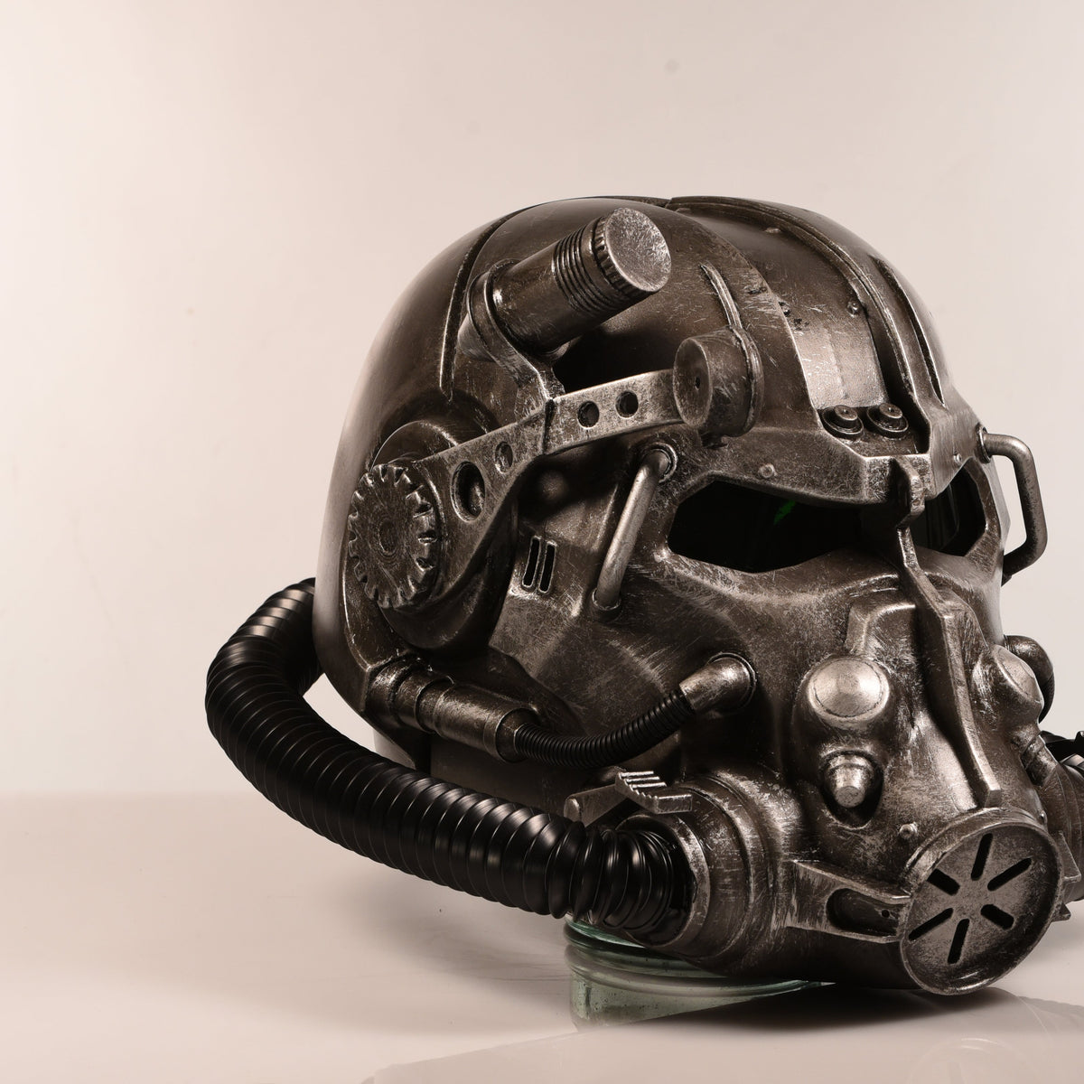 T-51b Power Armor Helm Fallout – The Life of the Party